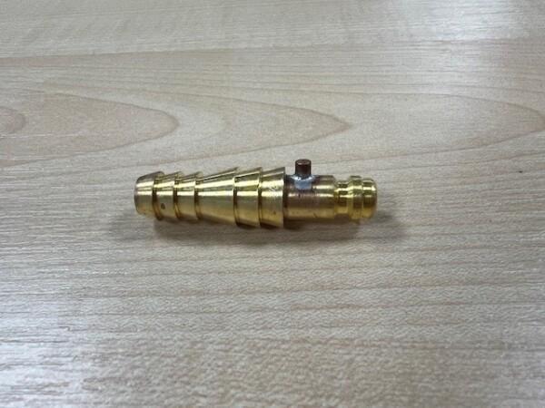 Pikaliitin ulkosuihkuun - Jyväs-Caravan